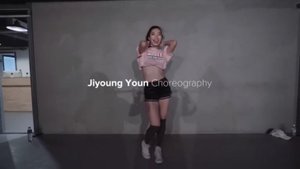 Jiyoung Youn/ Superlove - Tinashe