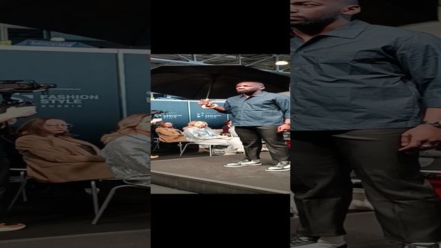 Зонт мужской Flioraj Чёрный Трость Полуавтомат Антиветер с брелоком 23240 FJ