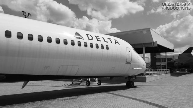 Delta Airlines - Douglas DC-9 | N675MC | Ship 9880 (4K) - смотреть ...