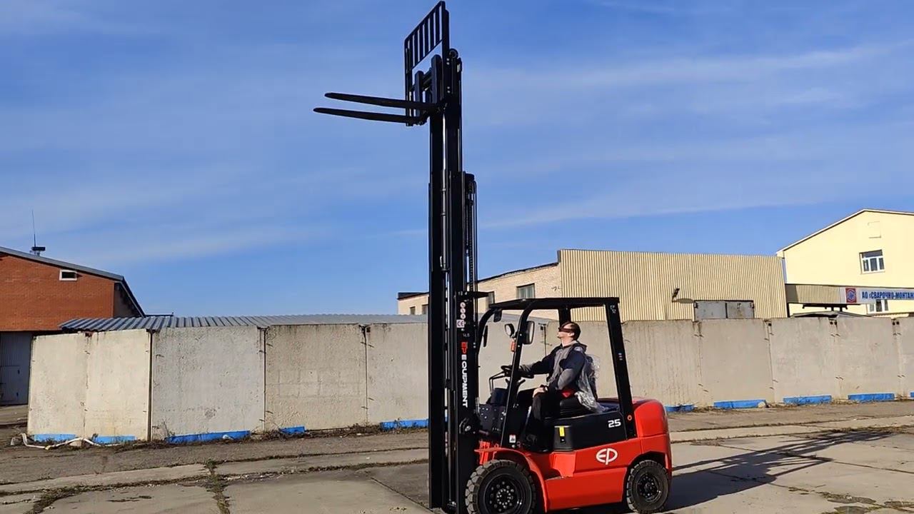 Дизельный погрузчик EP CPCD25T3 2500 кг высота подъема 4800 мм