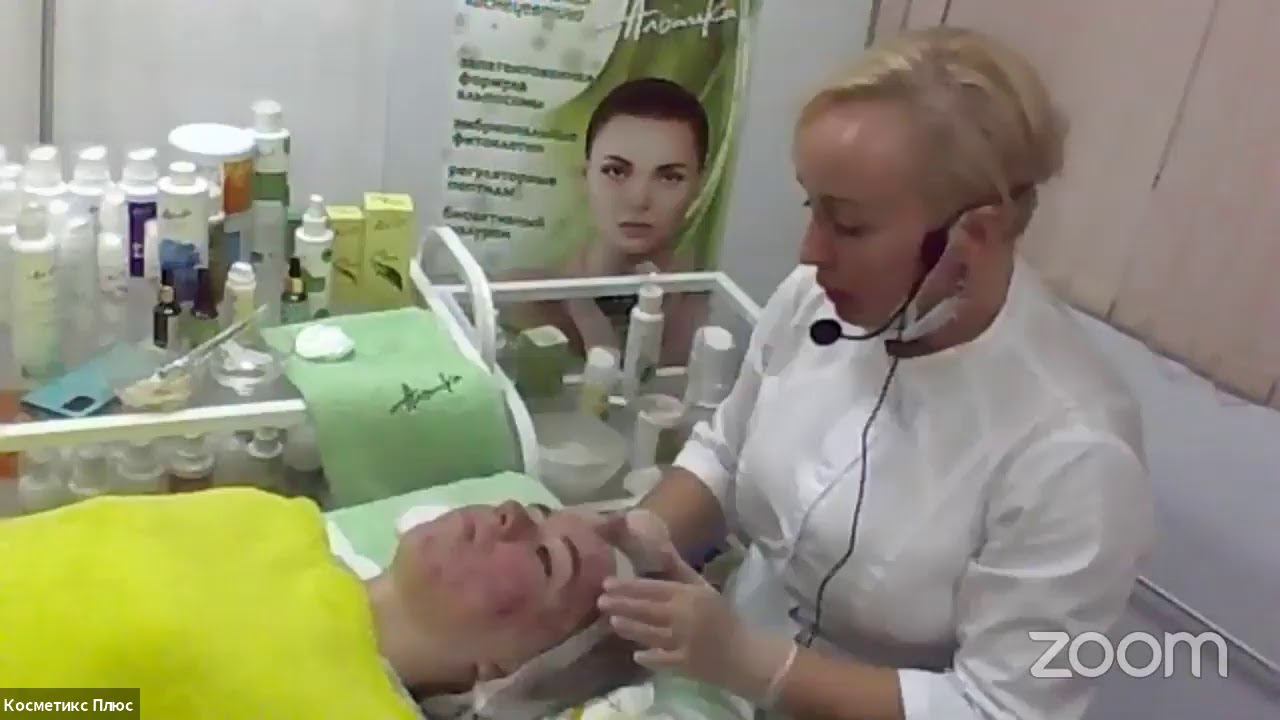 Пилинги в коррекции Acne