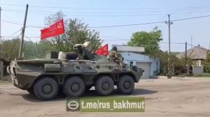 Русский солдат гуманен и миролюбив!