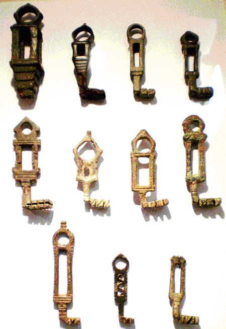 КЛЮЧ-БОГА-ПОРТУН-ОТКРОЕТ-ДВЕРЬ-СПАСЕНИЯ-ОТ-"ВЕДЬМИНА ИЗБА"-ОТ-ИНГИ ХОСРОЕВОЙ