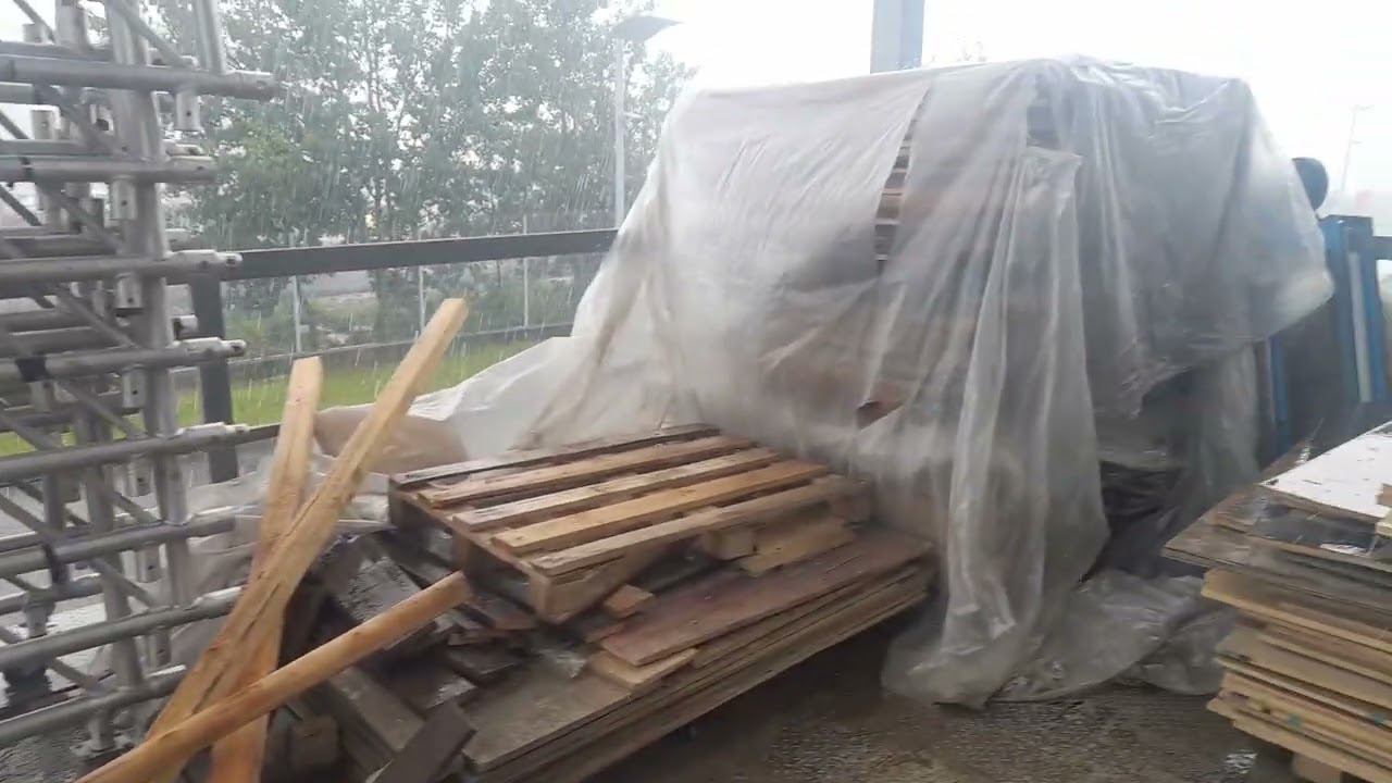 Ливень и град Ильинские Луга 28.07.2024 г.