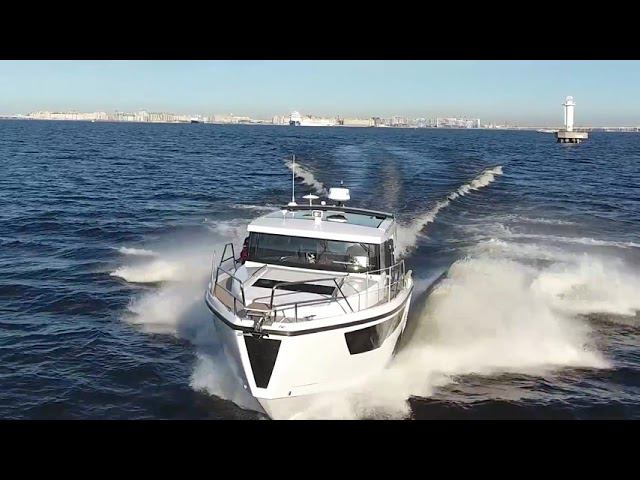 Моторный катер Aquador 35 AQ| Видеообзор и тесты на воде | Yachts Expert