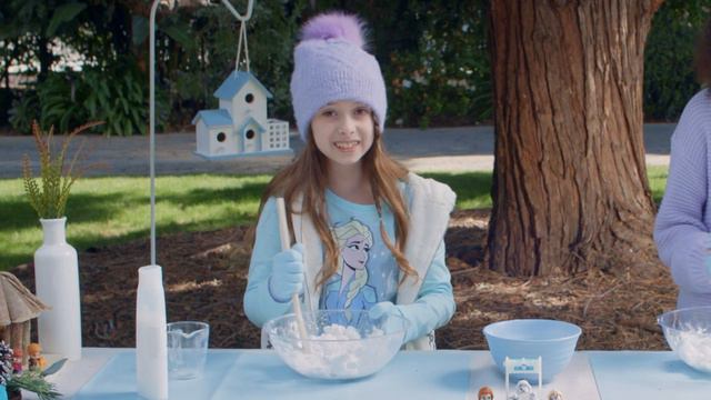 Build Your Own Snowman Like Elsa & Olaf | DIY Activities for Kids ...