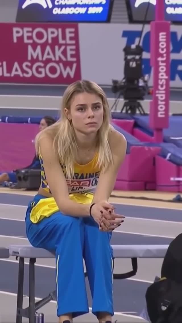 Разбила сердце мне, покой взяла... #красивыеспортсменки #украинскиедевушки