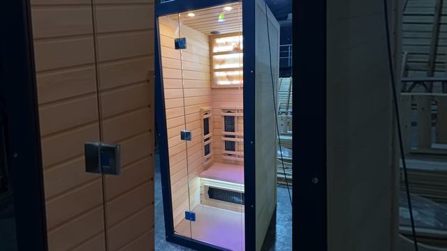 Инфракрасная сауна "Luxury" из кедра с керамическими излучателями по размерам заказчика!!!