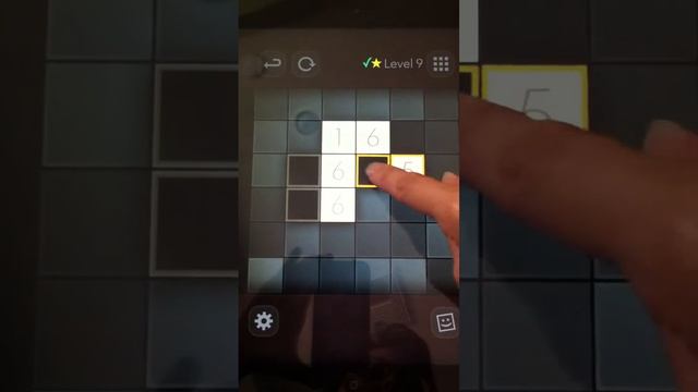 Nozoku game - level 9 with star