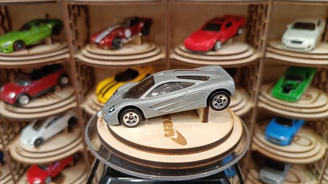 McLaren F1