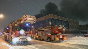 На территории завода специализированных автомобилей в Москве вспыхнул пожар / События на ТВЦ