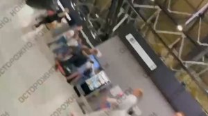 В Шереметьево женщина спалила сотрудника-извращенца