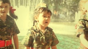 Клип 'Идет солдат по городу'