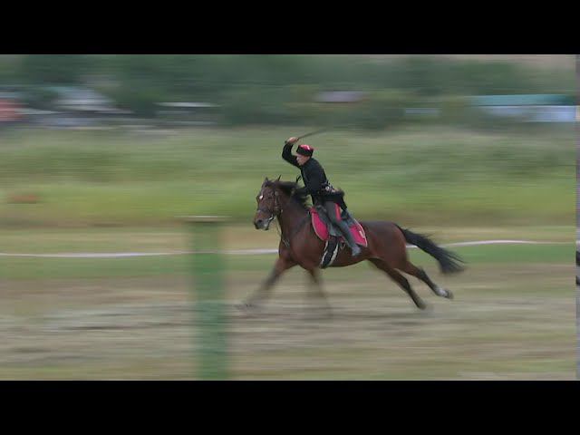 Чемпионат по рубке с коня "Донская Казарла 2020"