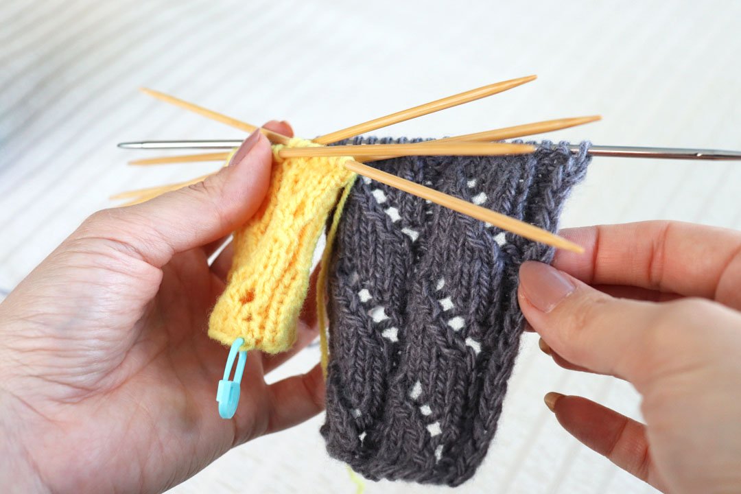 Узор «Ажурные диагонали»  ПРОСТОЙ УЗОР ПРЯМЫМИ И ОБРАТНЫМИ РЯДАМИ И ПО КРУГУ  Схема.mp4