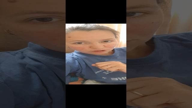 Орешек спит