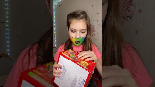 Пожалуй я отсяду! Идеальный неоновый макияж ? #shorts