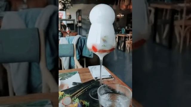 VID_20221228_193324_040.mp4