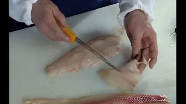 Разделка щуки [9PwPqIsQ7vA].mp4