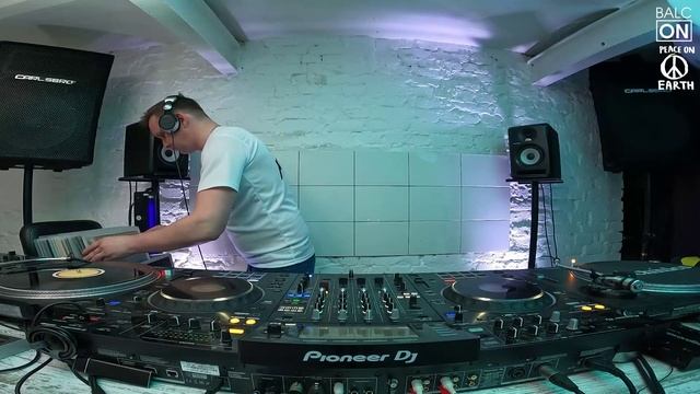 OLEG YANOFF@BalcON 31-03-2022.mp4