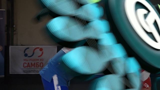 Самбо. Болевой из стойки - прием победы трехкратного чемпиона мира Владимира Япринцева