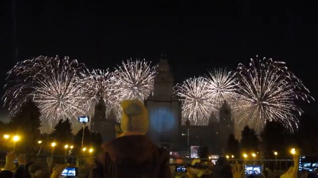 Световое шоу 2016 Круг света МГУ пиротехника