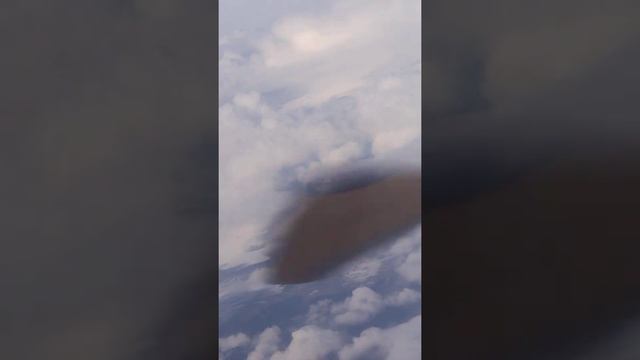 У мотора.|Омск- Ханты-Мансийск ATR 72-500