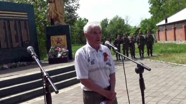 15) 2018.05.09_Александровка_День победы-_Стих-Чтоб не было войны