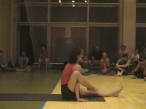 Yogadandasana