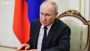 Путин проводит совещание с генпрокурором