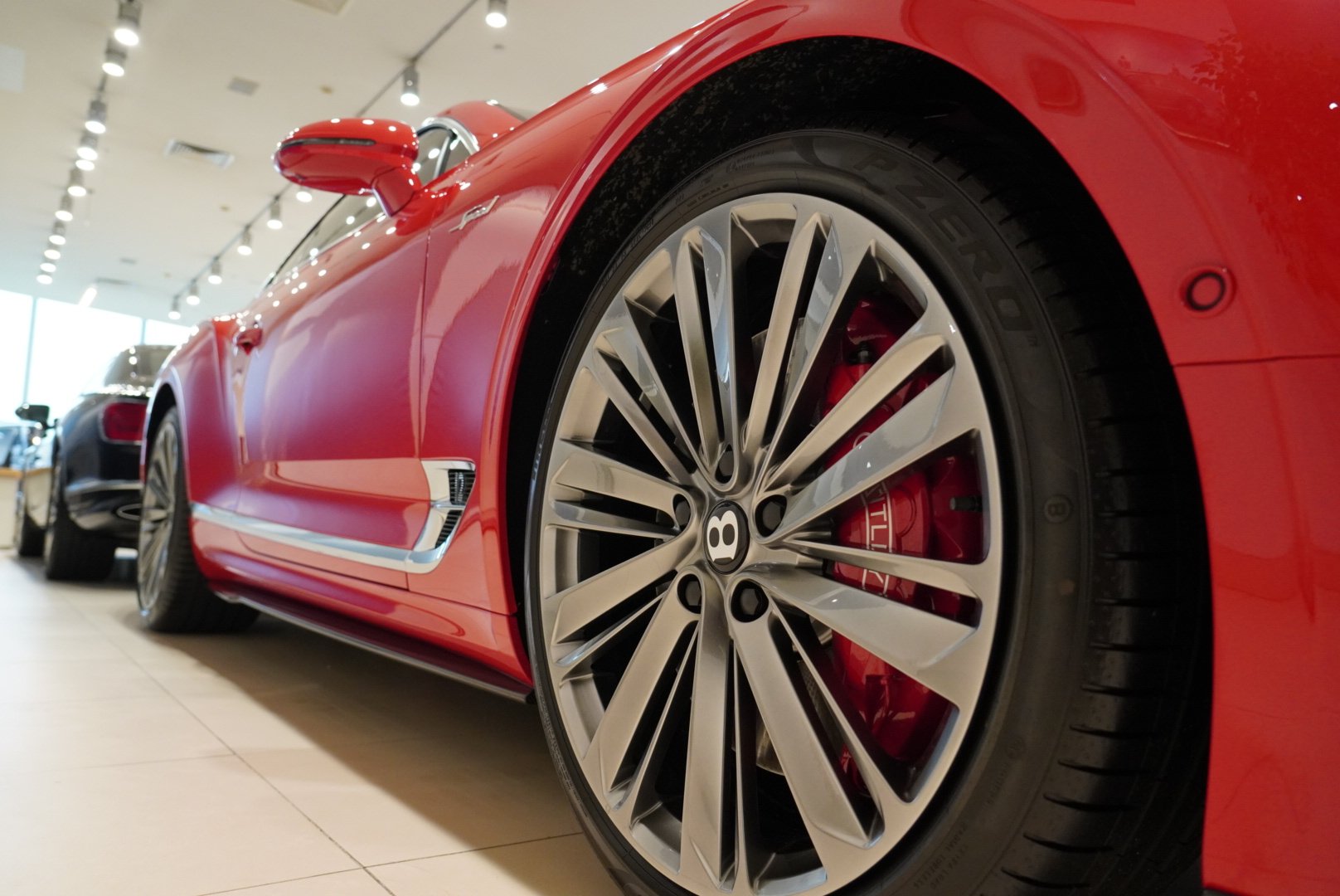 Купить Bentley Continental GT Speed W12
#bentley #continentalgt #flyingspur #bentayga