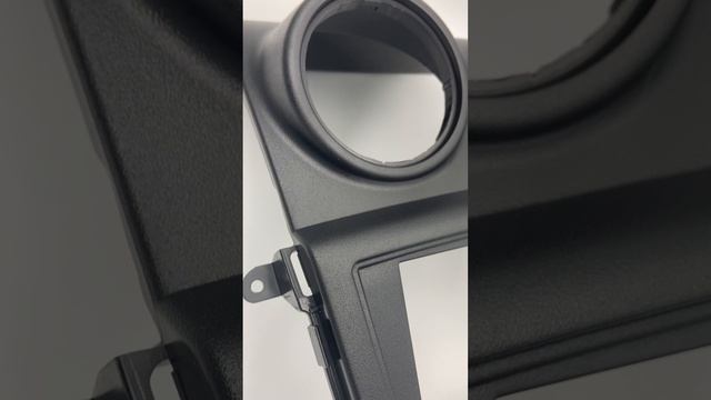 Переходная рамка 2DIN 7 дюймов LADA Granta с 2011 по 2018 г.в. 2DIN вставка черная 7 дюймов