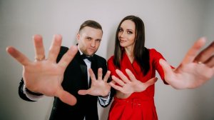 С нами вам точно повезет! Дуэт ведущих Андрей и Татьяна