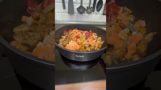 Готовим удон из фунчозы - просто, быстро, очень вкусно и сытно! Стеклянная лапша с мясом и овощами!
