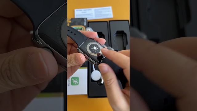 DT No1. DT8 Max smart watch from Azhuo
