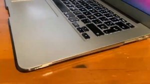 MacBook Air (13-inch, Mid 2013).