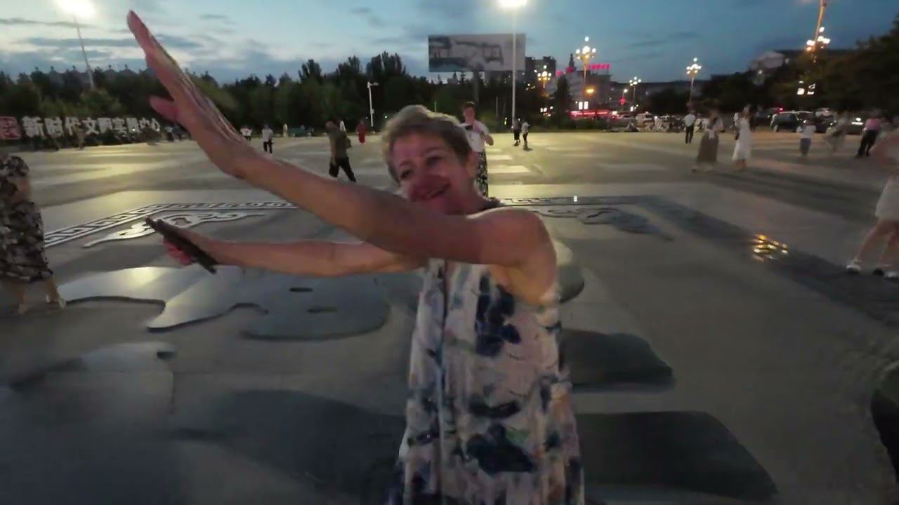 Китай-2024: танцы на площадях #китай #china