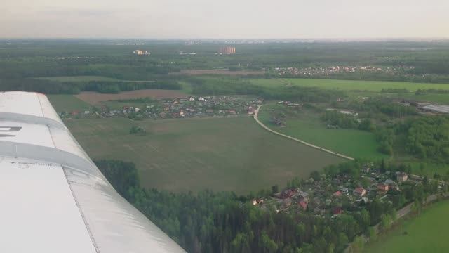 Ту-134 посадка в Чкаловском, 2015 год
