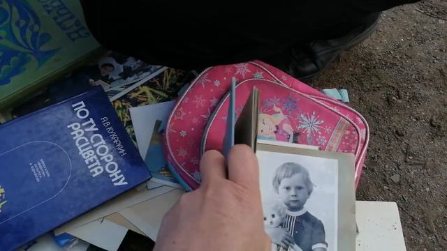 Блошиный рынок на Удельной. Напротив психиатрическая больница. Всё рядом.