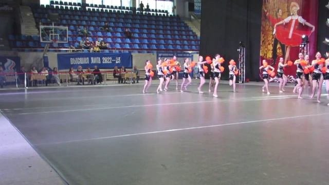 "Черлидинг" х\к команды "Металлург".