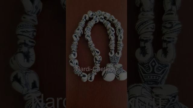 Четки с боксерскими перчатками