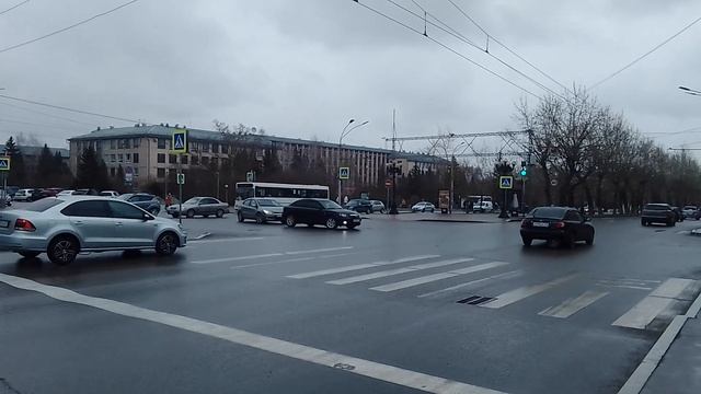 Барнаул, Ленинский, главпочтамт, 20 апреля 2022.mp4