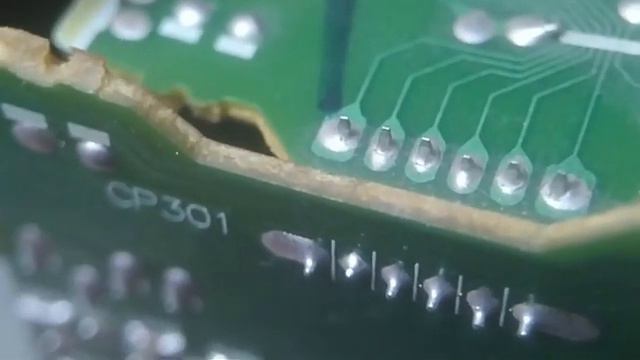 Ремонт музыкального центра Panasonic SA-AK28. Включается и тухнет. ошибка F61