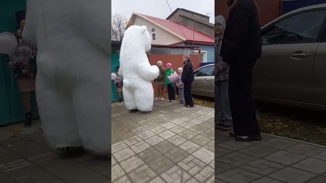 Видео от БЕЛЫЙ МИШКА МАКС! УРЮПИНСК_01