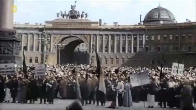 Царь Романов Николай 2 .Уникальная  цветная кинохроника_ Николай 2 и его семья !.mp4