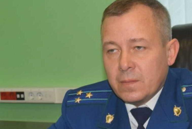 "В России две беды... четыри" Прокурор Апшеронского района Гайдуков Ю. Его руководитель Табельский С