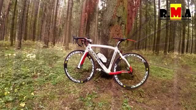 китайский карбоновый велосипед после 4500км пробега (реплика pinarello dogma 65,1)