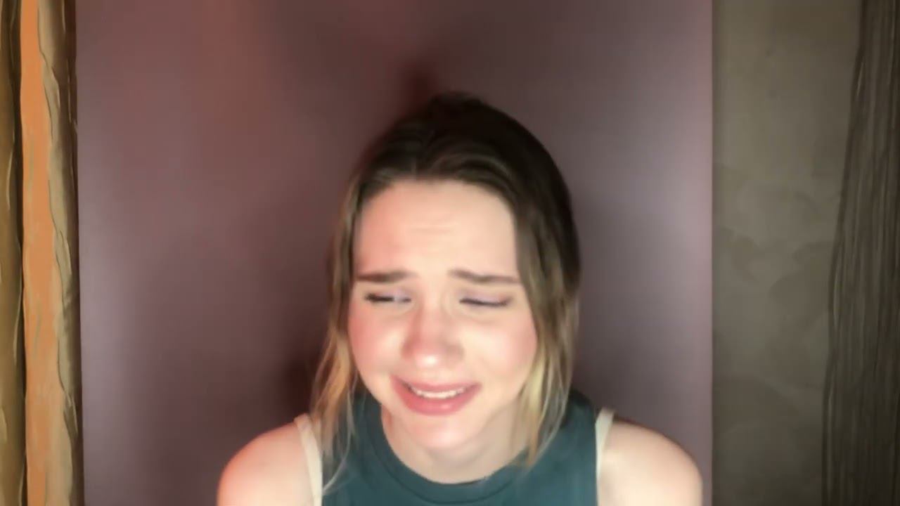 Пробы Катя (актриса Арина Курганская)