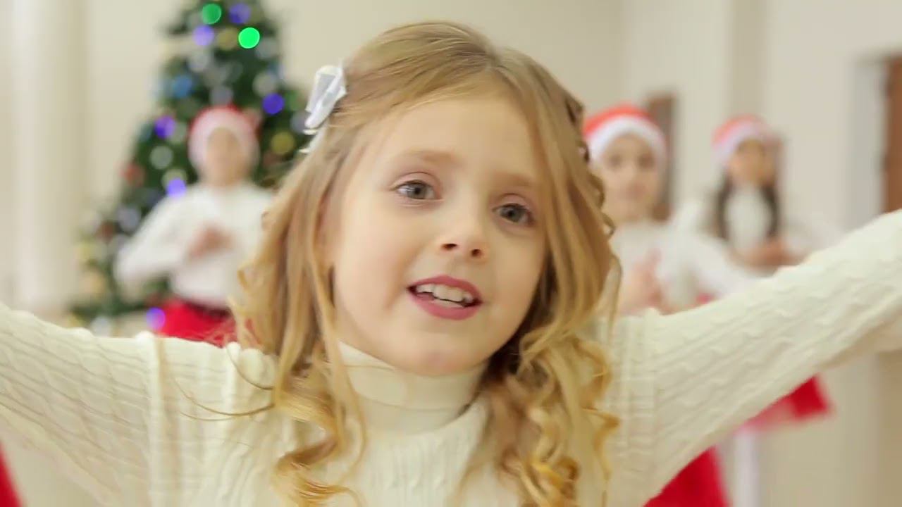 54 - Ансамбль "Чудо-дети" - Новый год