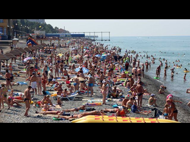 СОЧИ. 16.09.20. ОГРОМНАЯ очередь за ЛЕЖАКАМИ. МОРЕ КАК СЛЕЗА. Пляж Бархатные сезоны